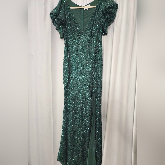 Faeriesty | Dresses | Homecomingprom Dress Ball Gown | Poshmark